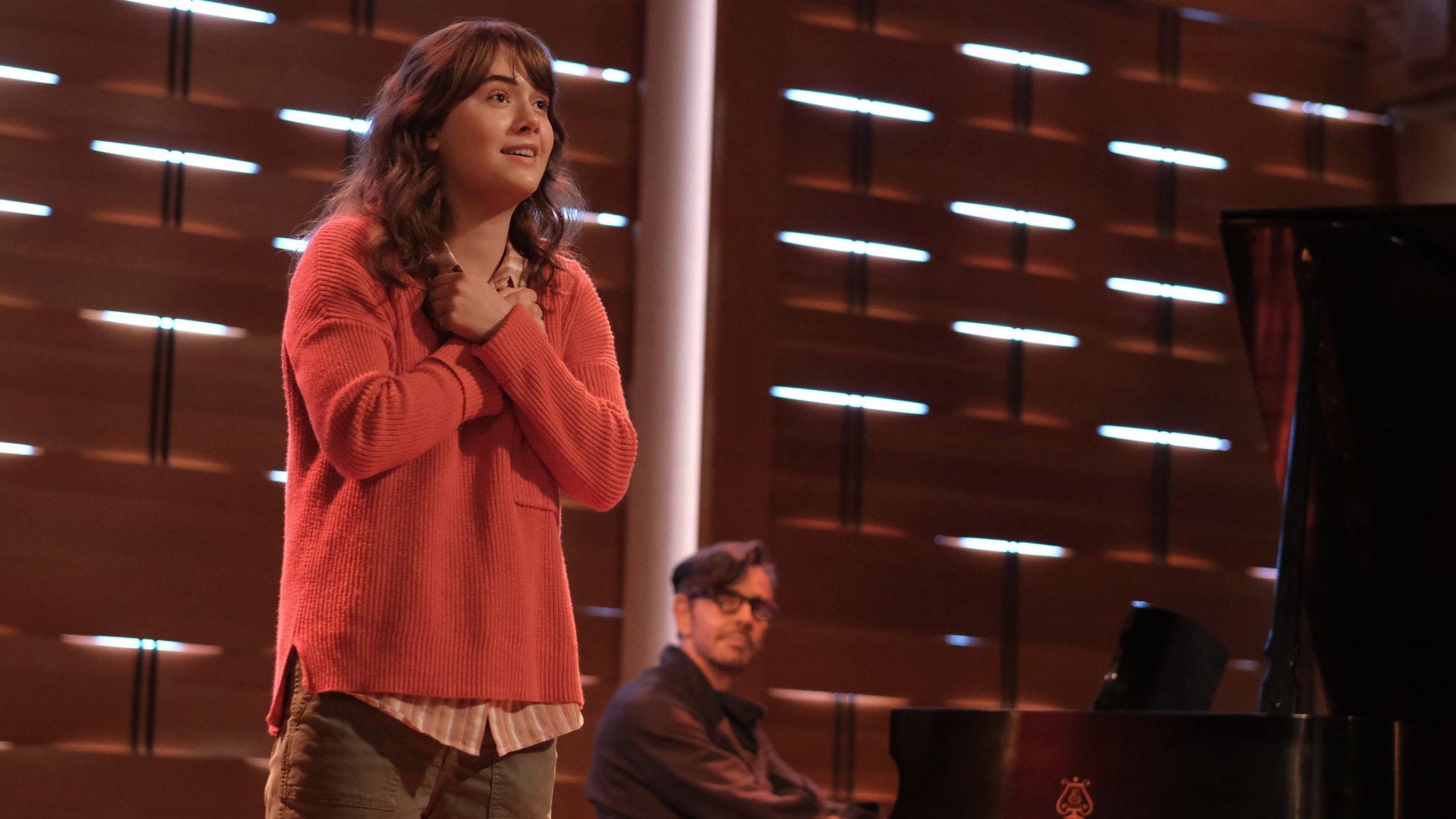 Ruby sings to her family in her audition