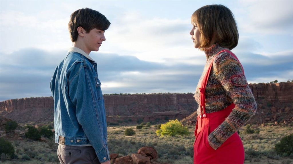 Leo and Stargirl in the desert