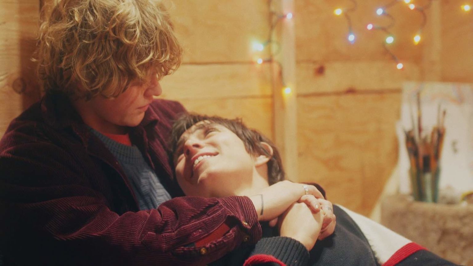 Aidan Dick as Egan and Izzi Rojas as Kieran in ‘When Men Were Men.’